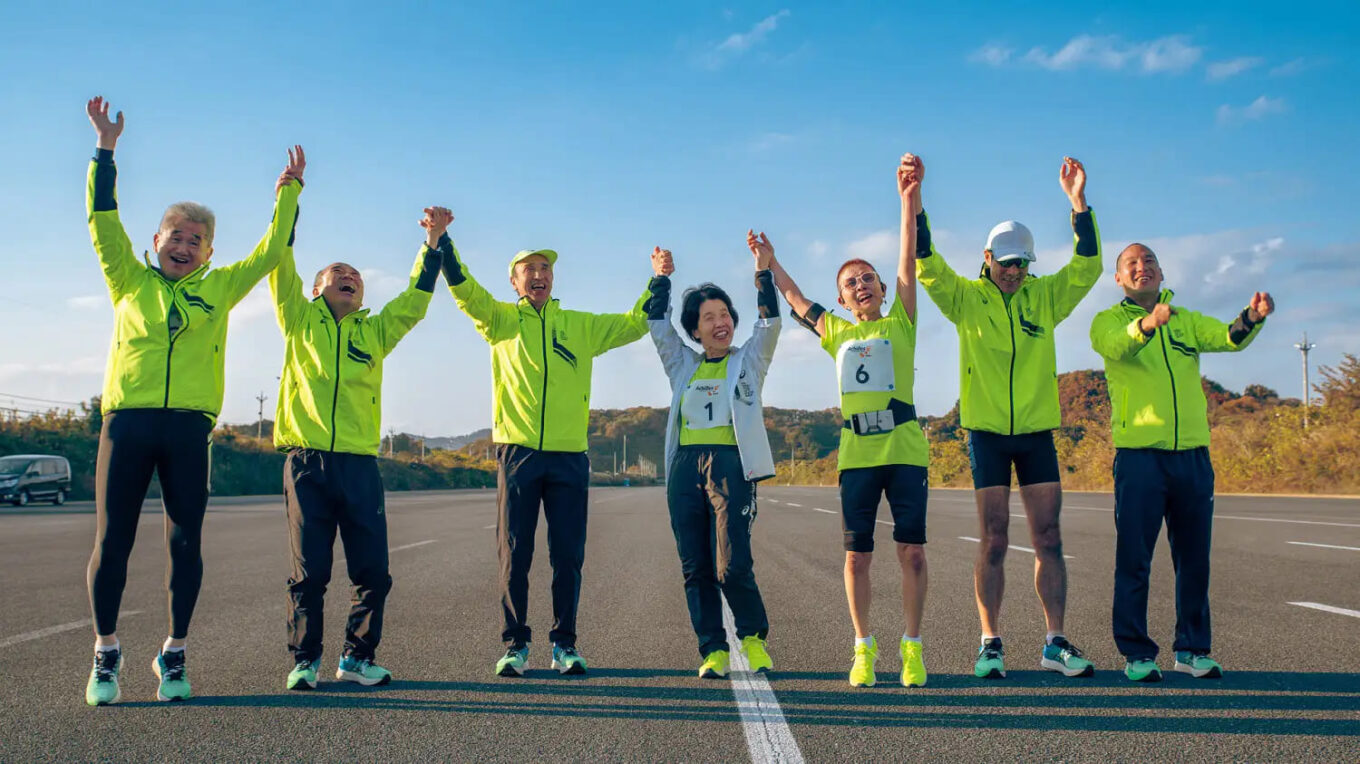 アシックス×グーグル、バーチャル駅伝「ASICS World Ekiden 2022」にて、視覚障がいのあるランナーを支援 | PANORA