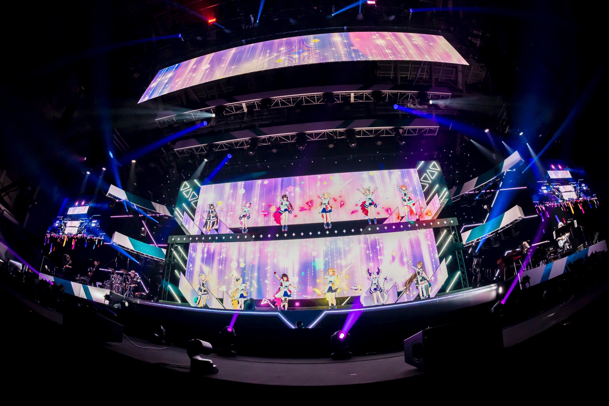 カバー、「hololive 4th fes. Our Bright Parade」より「hololive stage DAY1」のライブ ...