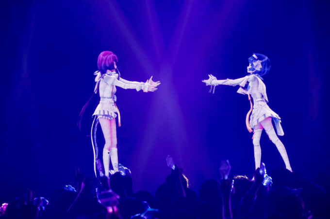 Albemuth解散ライブ「罪と楽園」レポート 存流「届けてきた音楽は、心の中でずっと輝き続けます」 | PANORA